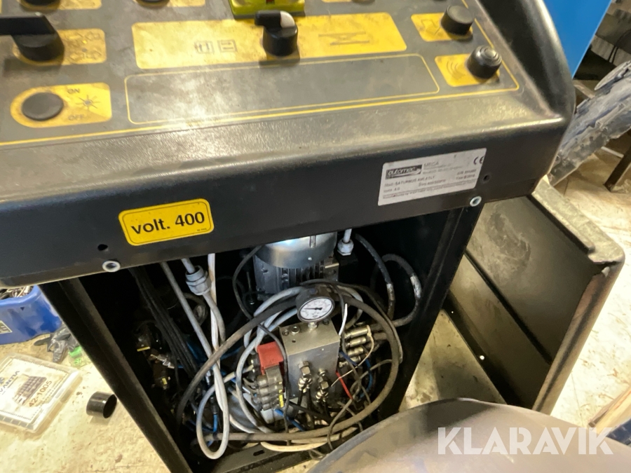 Fordonslyft Saturnus 40R, Eskilstuna, Klaravik auktioner