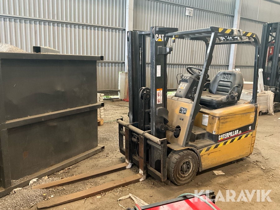 Truck CAT EP16KT, Umeå, Klaravik auktioner