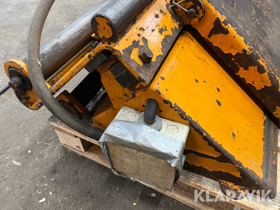 Däckmaskin Boxer King 52, Finspång, Klaravik auktioner