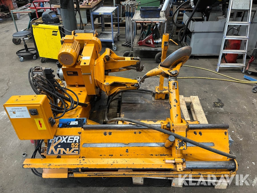 Däckmaskin Boxer King 52, Finspång, Klaravik auktioner