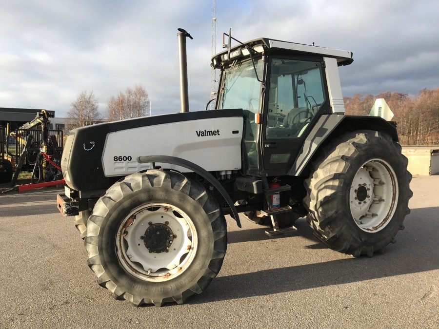 Traktor Valmet 8600-4