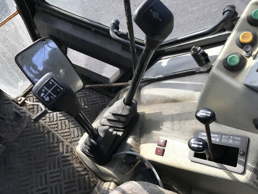 Traktor Valmet 8600-4