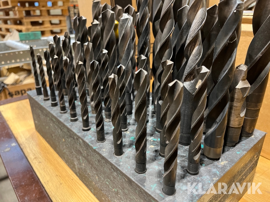 Parti med borr, Finspång, Klaravik auktioner