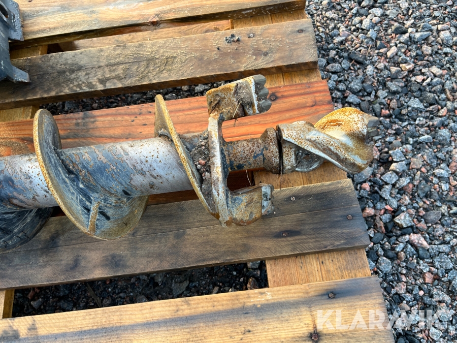 Jordborr Avant A21096, Valdemarsvik, Klaravik auktioner