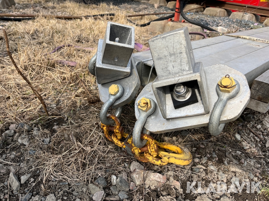 Lyftok, Östhammar, Klaravik auktioner