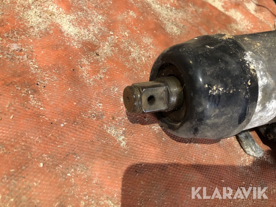Klaravik Auktioner | Mutterdragare Tryckluft