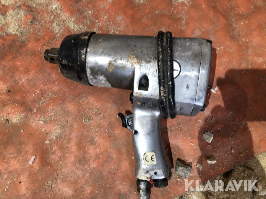 Klaravik Auktioner | Mutterdragare Tryckluft