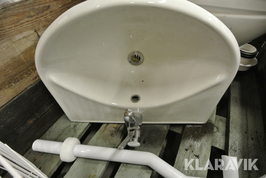 Sanitetsvaror Ifö WC & handfat, Jönköping,