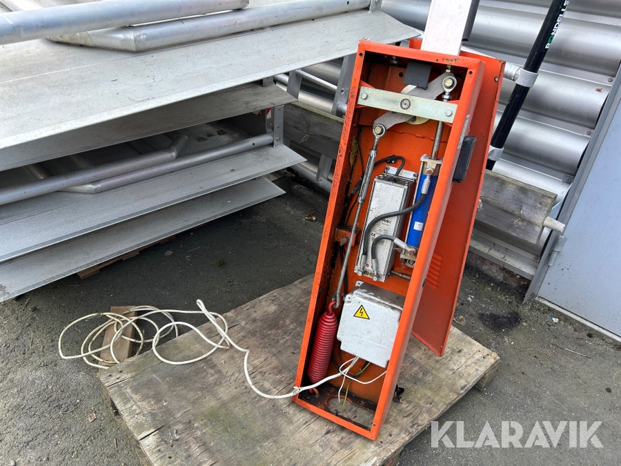 Vägbom Faac 615 BPR STD, Partille, Klaravik auktioner