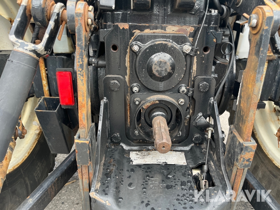 Traktor New Holland T4040, Örebro, Klaravik auktioner