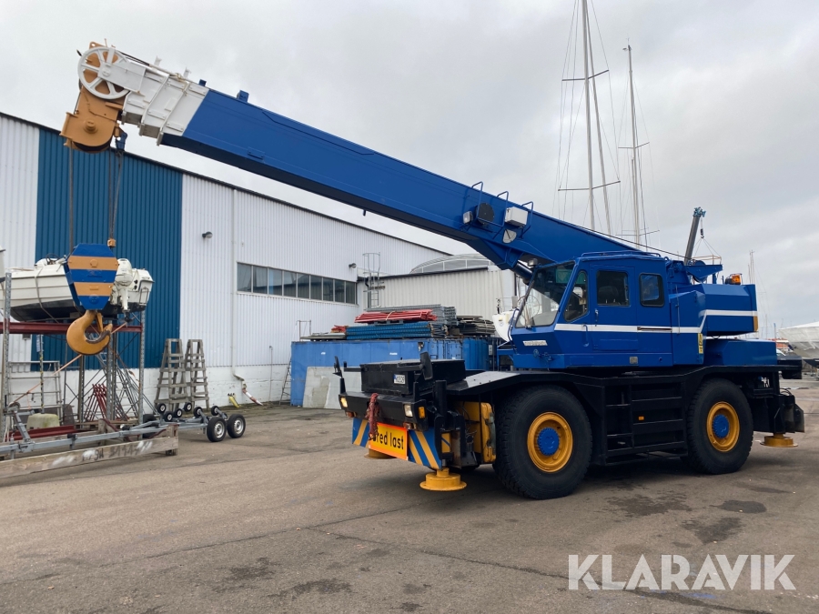 Mobilkran / Terrängkran Kato KR- 300, Helsingborg, Klaravik