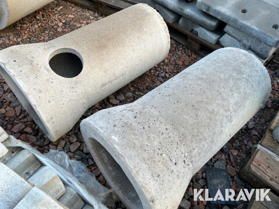 Parti med VA betong material, Ängelholm, Klaravik auktioner