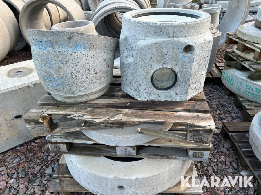 Parti med VA betong material, Ängelholm, Klaravik auktioner