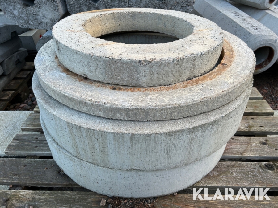 Parti med VA betong material, Ängelholm, Klaravik auktioner