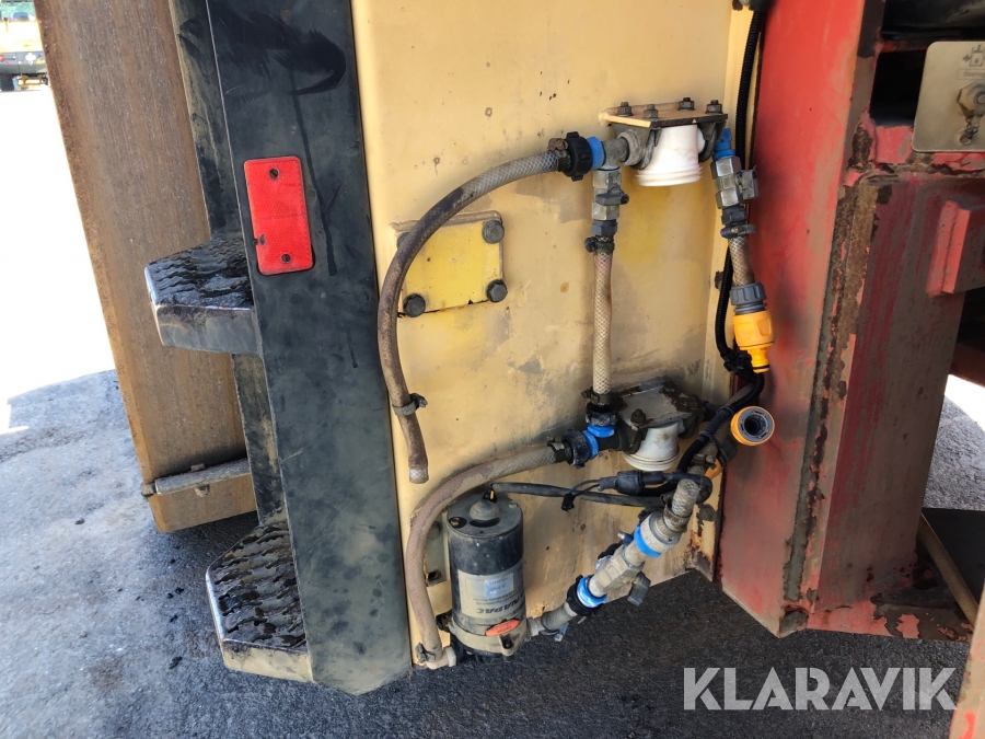 Statisk trevalsvält Dynapac CS141