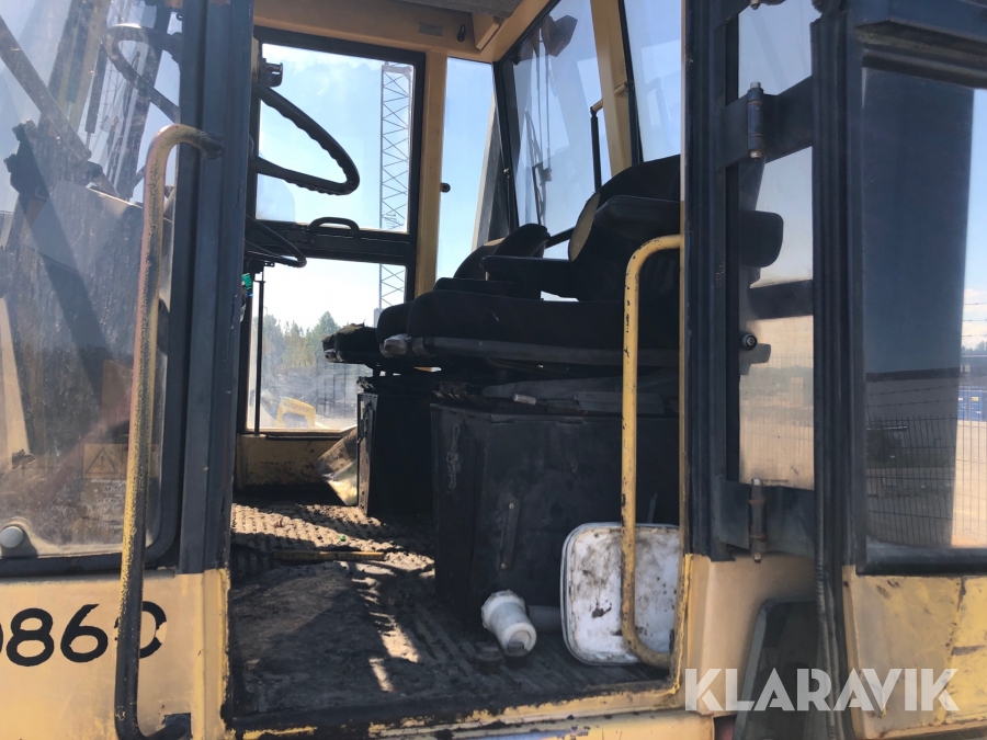 Statisk trevalsvält Dynapac CS141