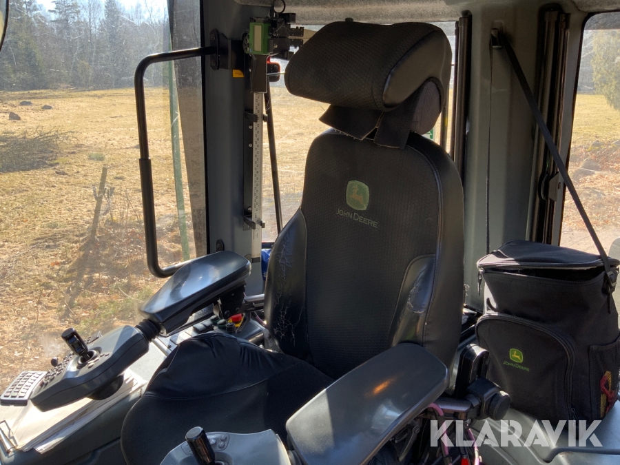 Skördare John Deere 1170 E, Emmaboda, Klaravik auktioner
