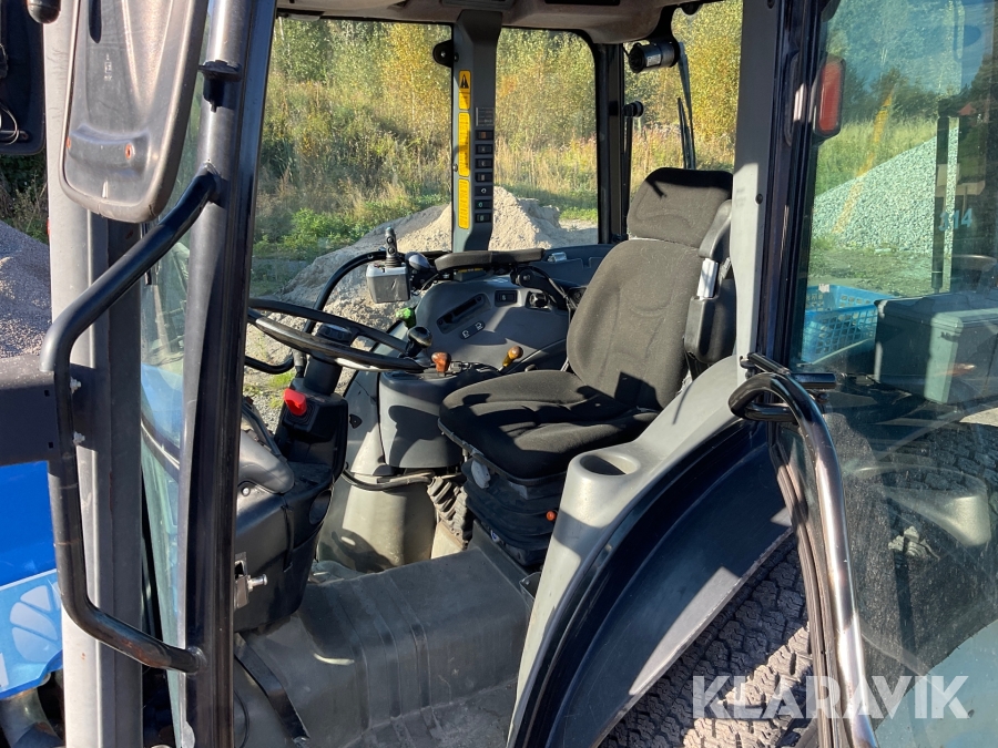 Traktor New Holland TN75SA 4WD, Hudiksvall, Klaravik auktion