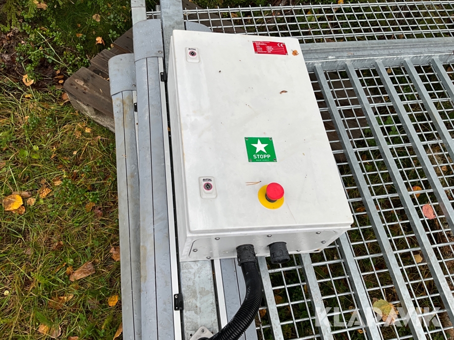 Motordriven skjutgrind Demex Svalan, Storuman, Klaravik aukt