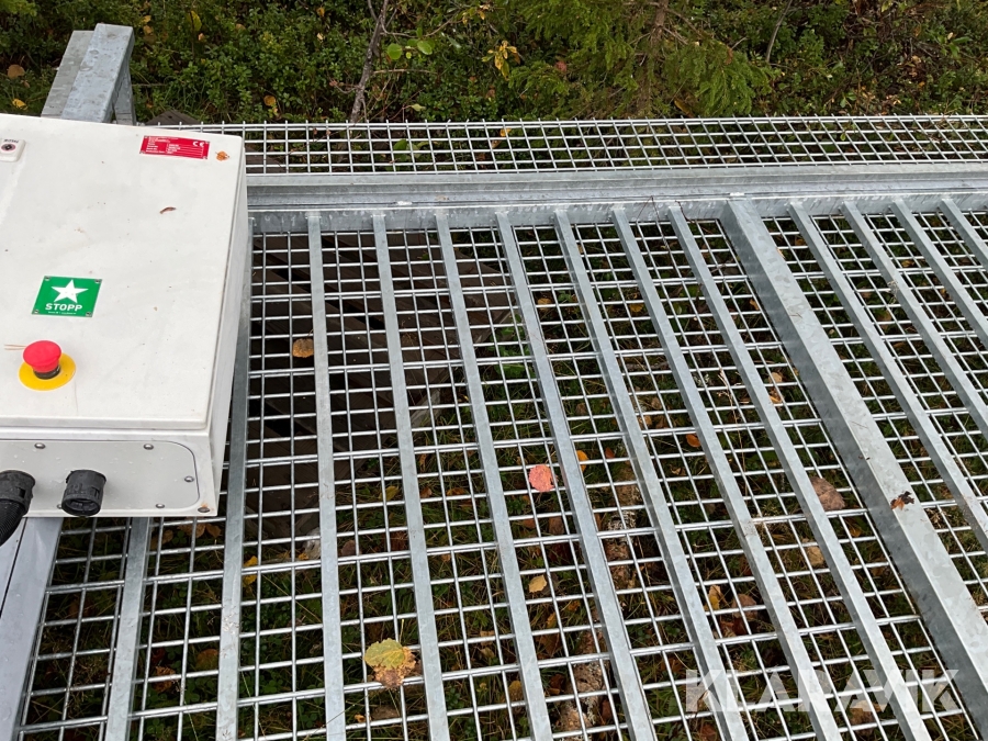 Motordriven skjutgrind Demex Svalan, Storuman, Klaravik aukt