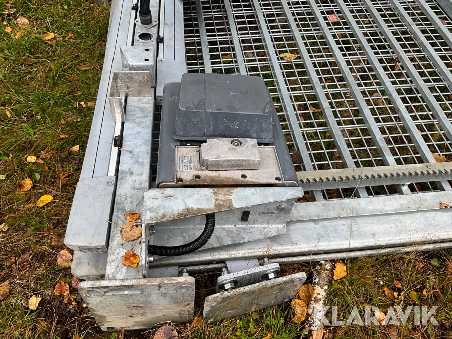 Motordriven skjutgrind Demex Svalan, Storuman, Klaravik aukt