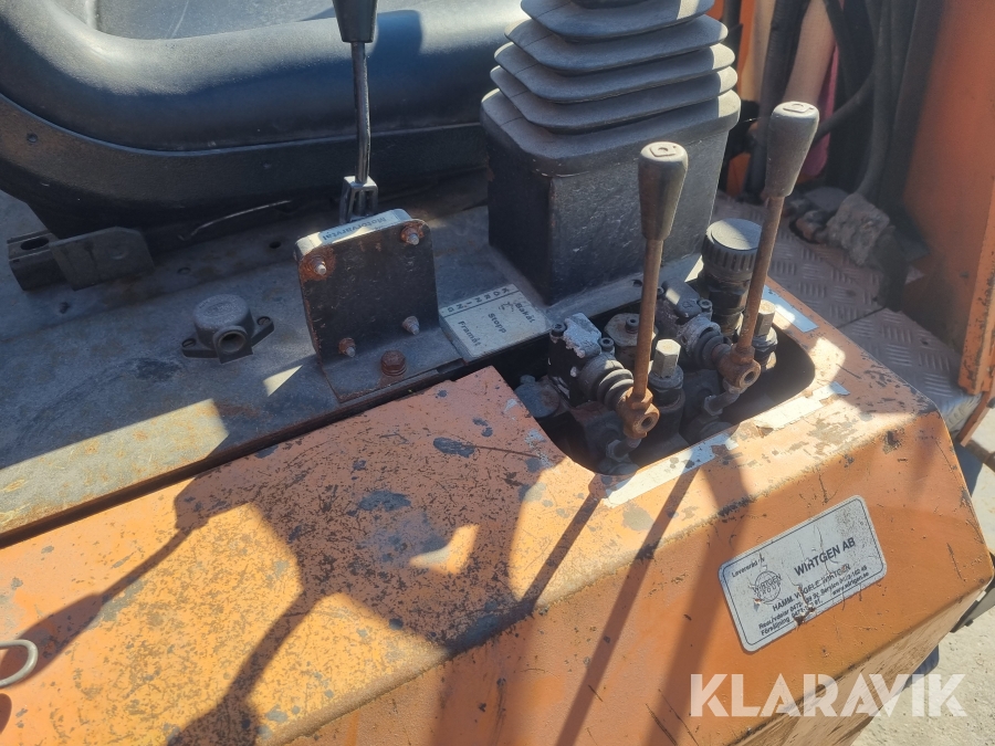 Klistermoppe Weiro, Haninge, Klaravik auktioner