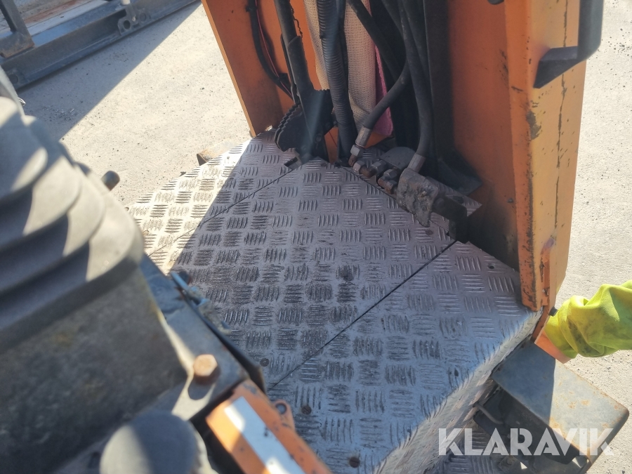 Klistermoppe Weiro, Haninge, Klaravik auktioner