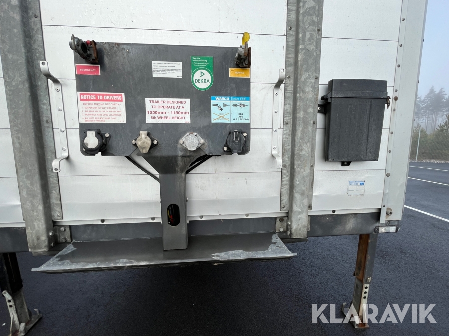 Linktrailer Dennison Trailers LTD., Jönköping, Klaravik aukt