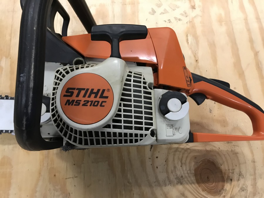 Klaravik Auktioner | Motorsåg Sthil MS 210C