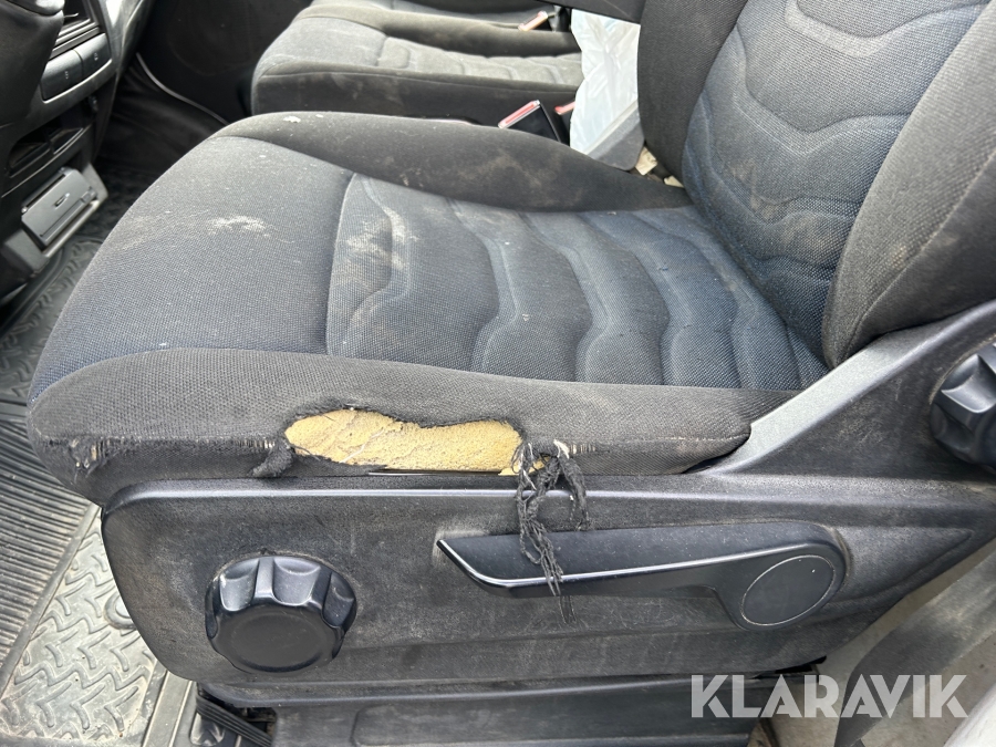 Skåpbil Iveco Daily 35 Hi Matic, Göteborg, Klaravik auktione