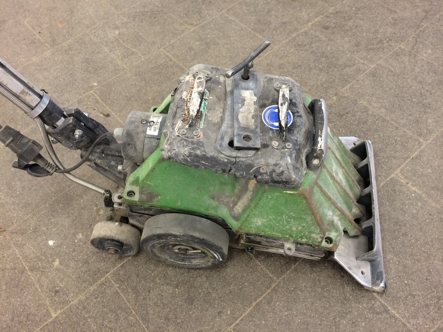 Klaravik Auktioner | Mattstripper Wolff Turbo Stripper