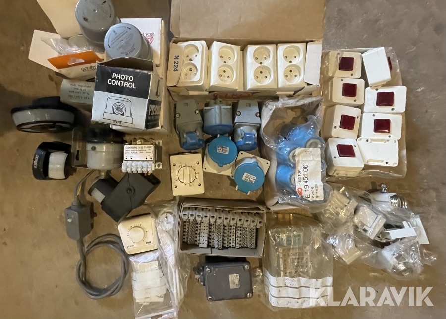 Elmaterial diverse, Essunga, Klaravik auktioner