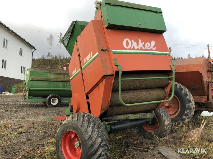 Klaravik Auktioner | Rundbalspress Orkel GP 1200