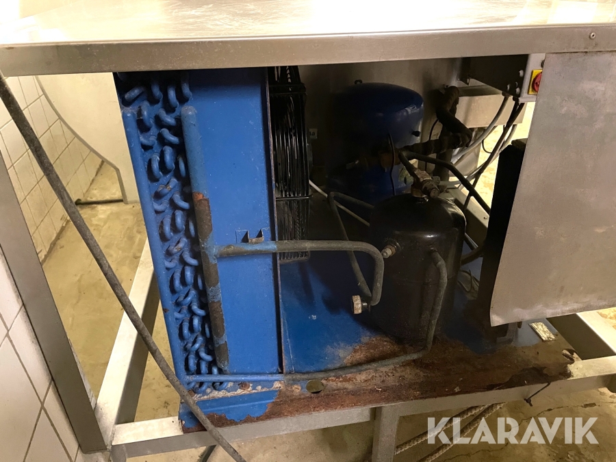 Mjölktank Mueller OS-800, Tanum, Klaravik auktioner