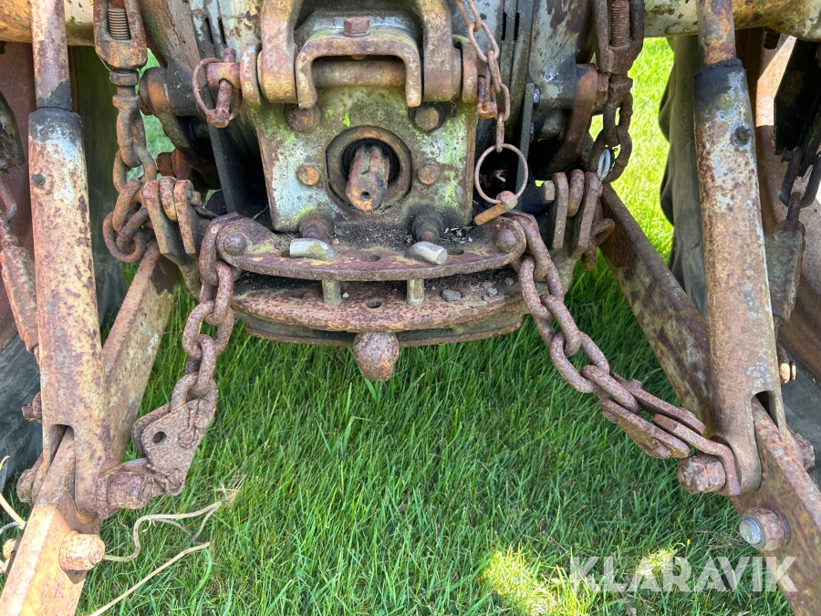 Traktor Massey Ferguson 165 Multi-Power, Lilla Edet, Klaravi