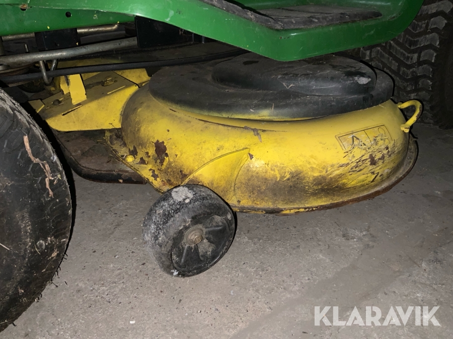 Gräsklippare John Deere LT 155 , Nybro, Klaravik auktioner