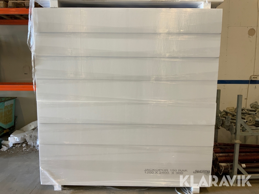 Klaravik Auktioner | Cellplast Jackon 1200x2400x300 24 st