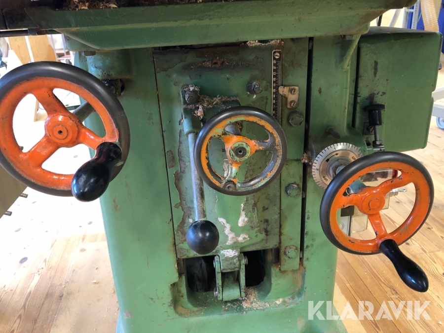 Klaravik Auktioner | Bordsfräs Jonsereds