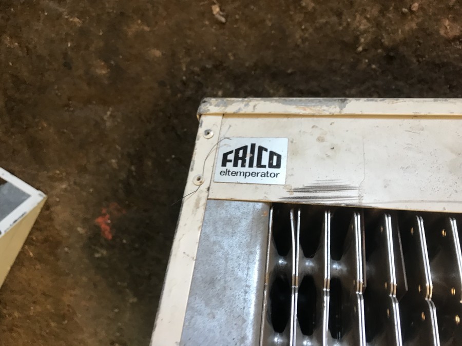 Klaravik Auktioner | Eltemperator Frico 10 kW 2 st