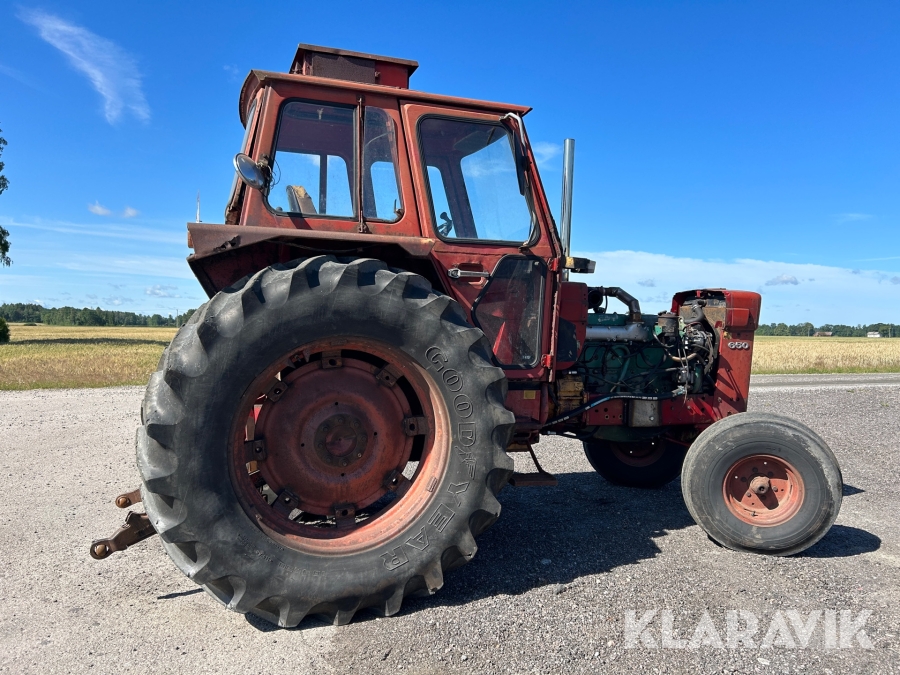 Traktor Volvo 650, Vara, Klaravik auktioner