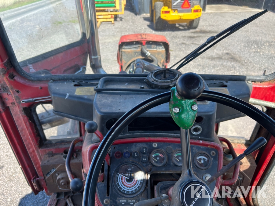 Traktor Volvo 650, Vara, Klaravik auktioner