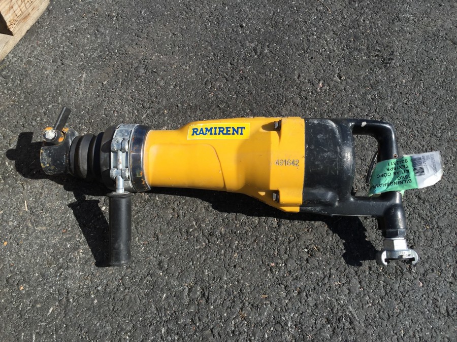 Klaravik Auktioner | BILNINGSHAMMARE LUFT 15KG