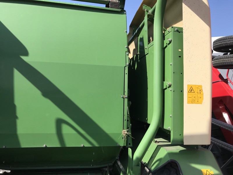 Klaravik Auktioner | Rundbalspress Krone Comprima CF155