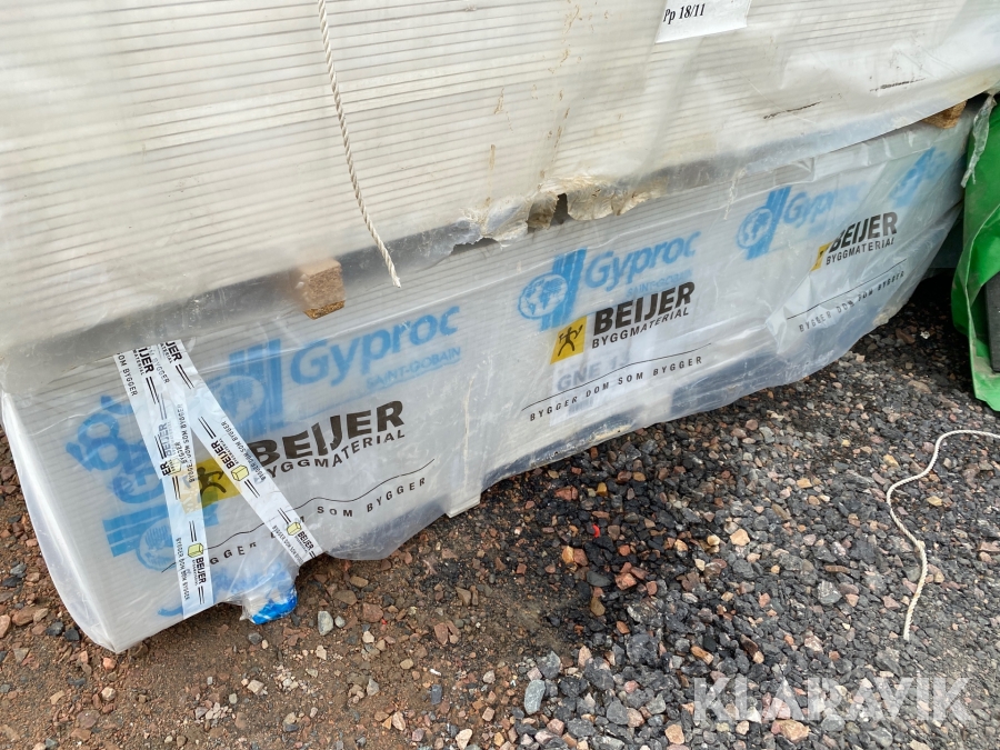 Klaravik Auktioner | Parti med Gips ca 90st skivor Gyproc Normal Ergo ...