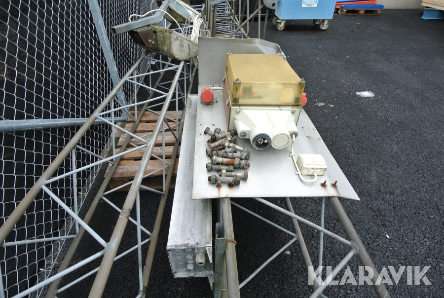 Klaravik Auktioner | Belysningsmast stålab fackverk