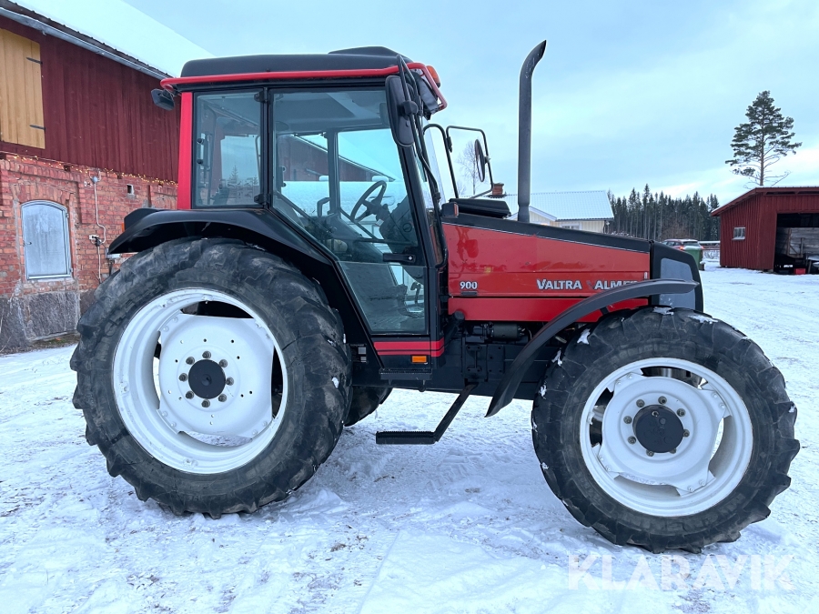 Traktor Valtra Valmet 900