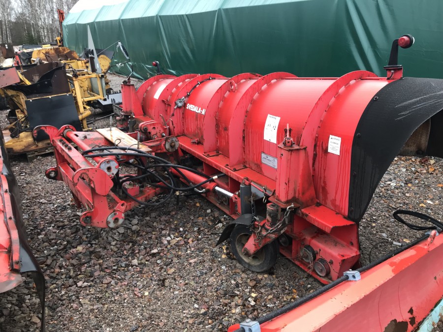 Klaravik | Auktioner för maskiner, verktyg och fordon