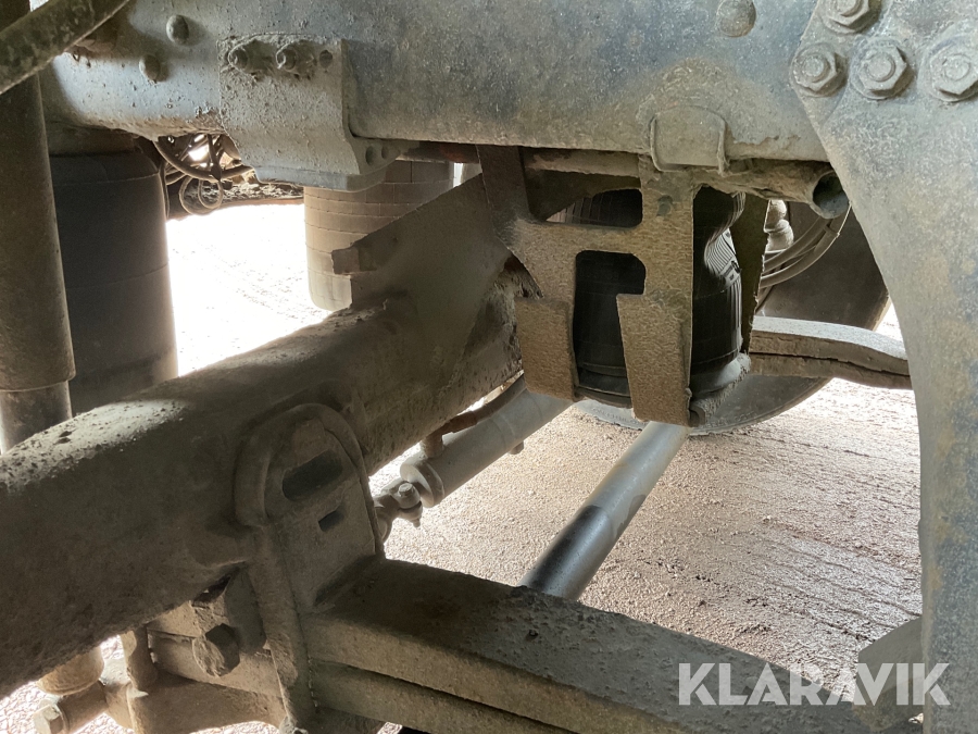 Lastväxlare Scania R164 480 tridem, Tibro, Klaravik auktione