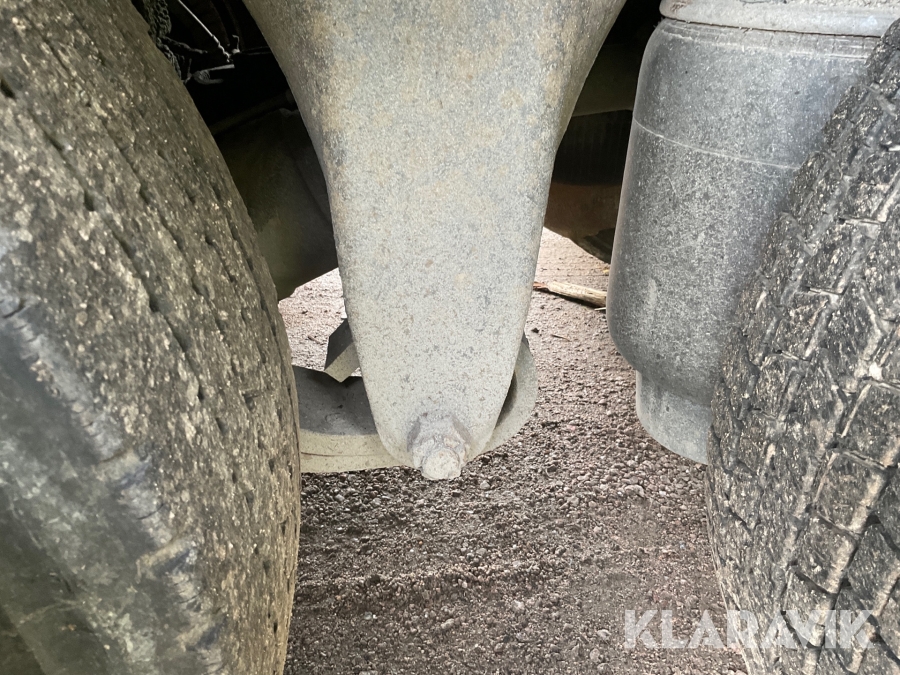 Lastväxlare Scania R164 480 tridem, Tibro, Klaravik auktione