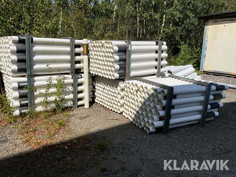 Kantvägstolpar, Ljungby, Klaravik auktioner